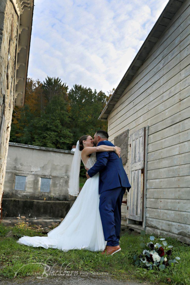 Luxury Wedding Photographer in Upstate NY Saratoga Springs